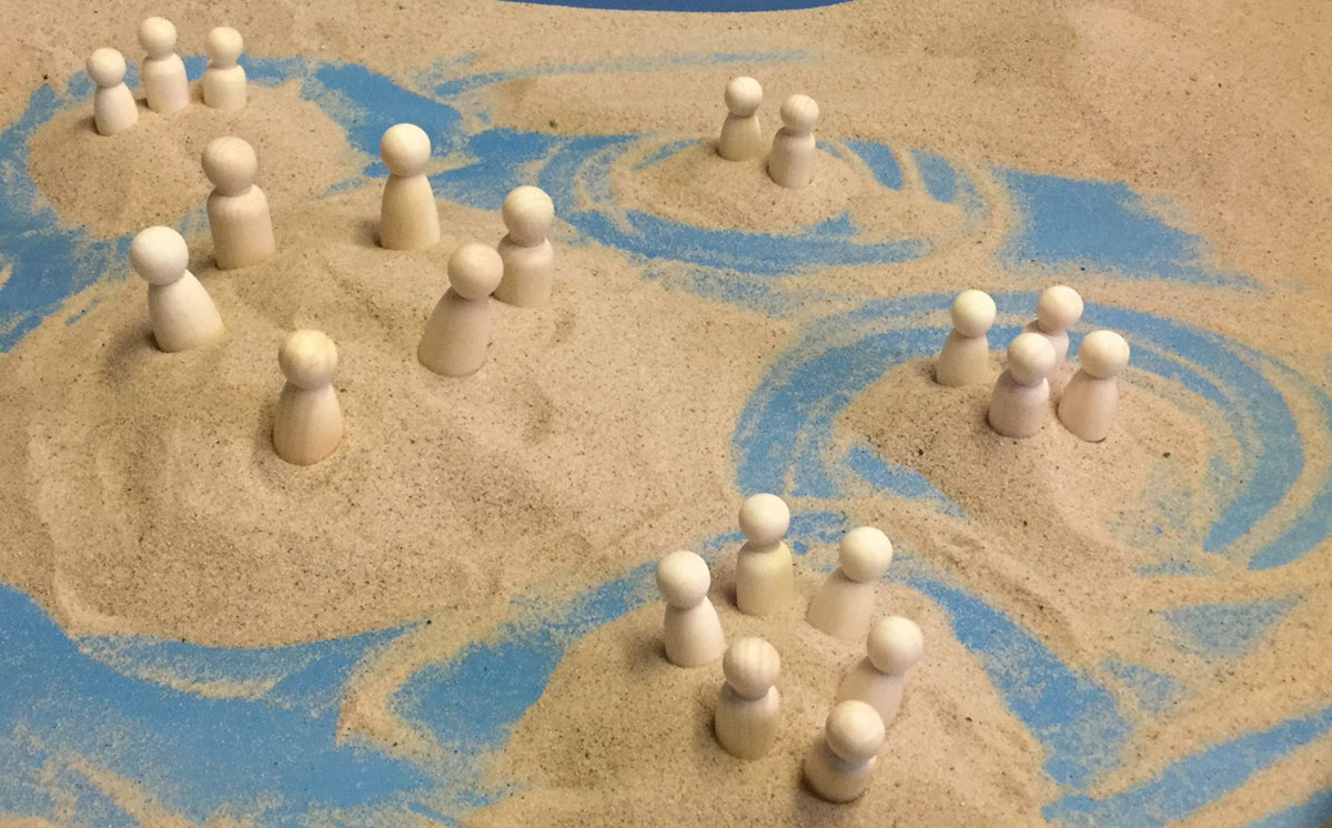 Train as a SandStory Skills® Practitioner – Dobbie Stones